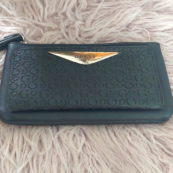 Guess | Bags | Guess | Poshmark